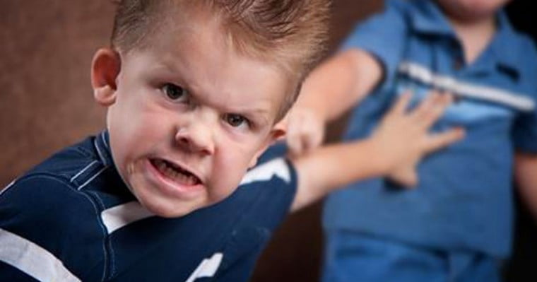Conheça o por que o segundo filho é sempre mais rebelde que o primeiro